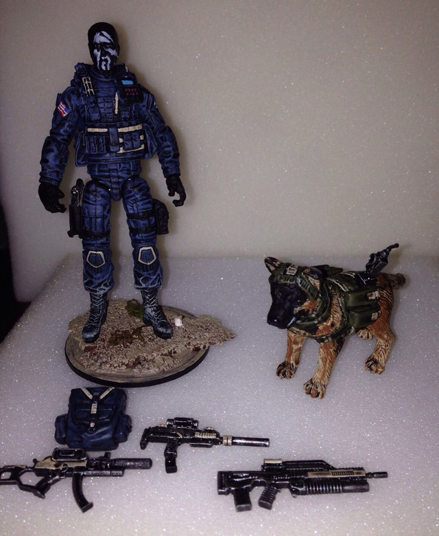 Custom Ghosts figures fetch $90 on eBay | GameWatcher