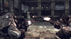 Microsoft releasing new two-disc Gears of War edition | GameWatcher